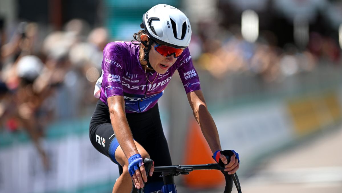 Tour de France kobiet. Cavalli z urazem głowy | TVP SPORT