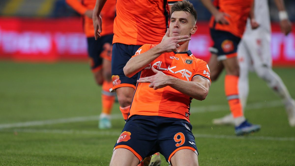Krzysztof Piątek z pierwszym golem w sezonie. Basaksehir wygrał aż 6:1 ...