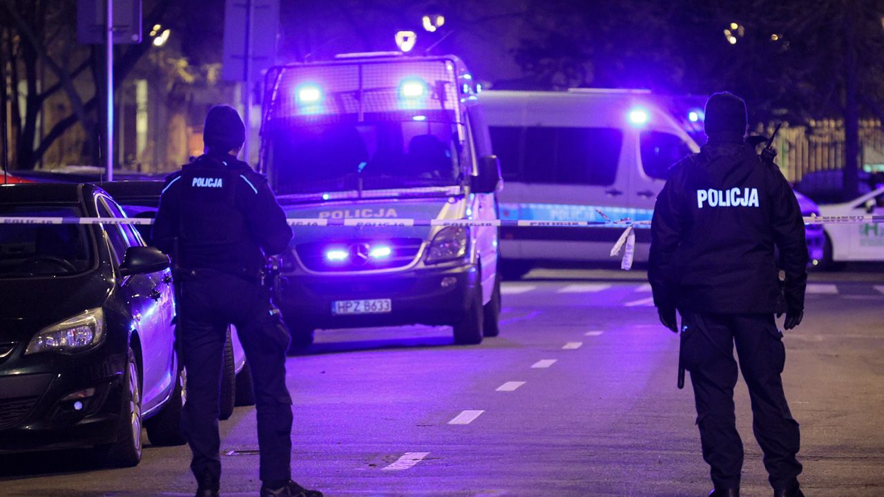 Warszawa: policjant, który śmiertelnie postrzelił kolegę na służbie, nie trafi do aresztu ...