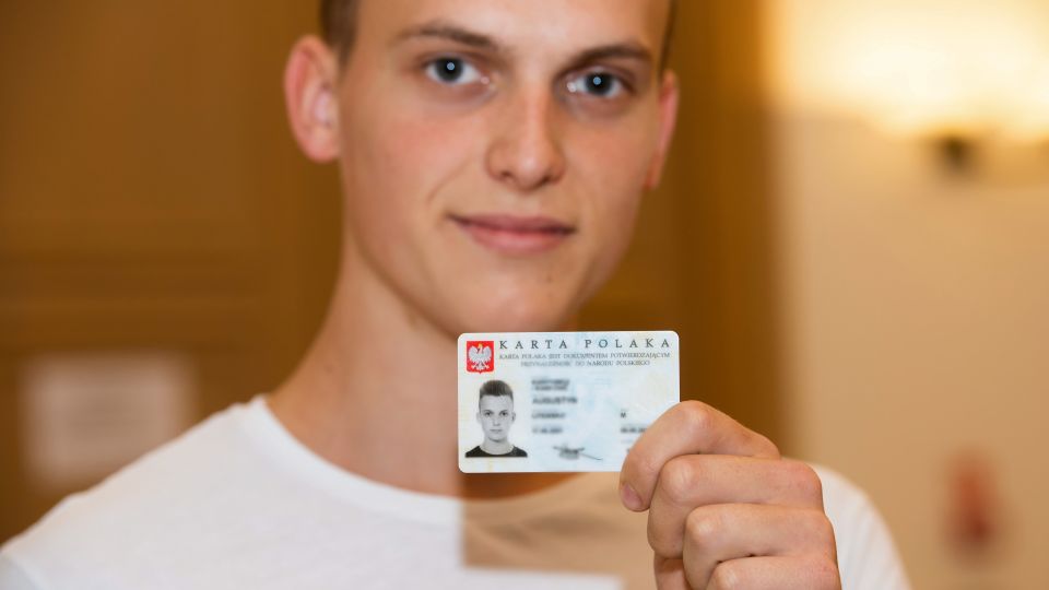 Poland plans stricter rules for Pole’s Card