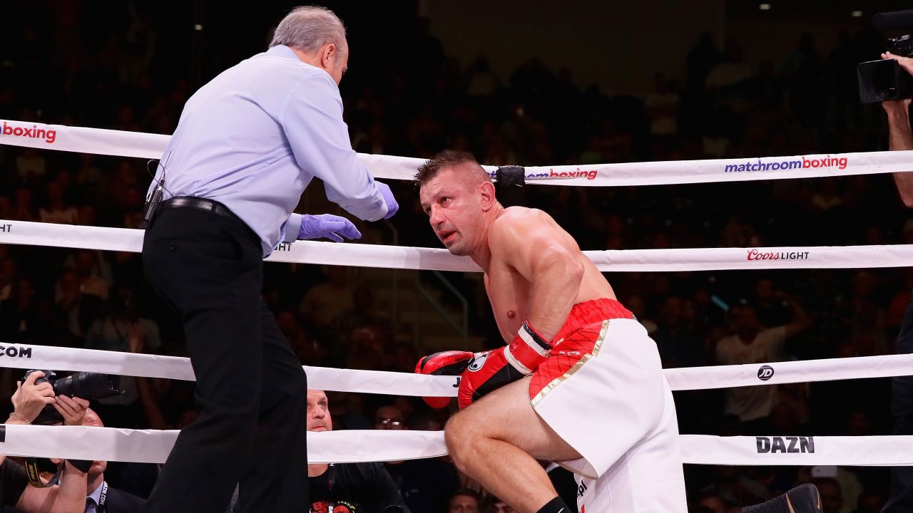 Tomasz Adamek zdecydował się na zakończenie kariery po bolesnej porażce ...