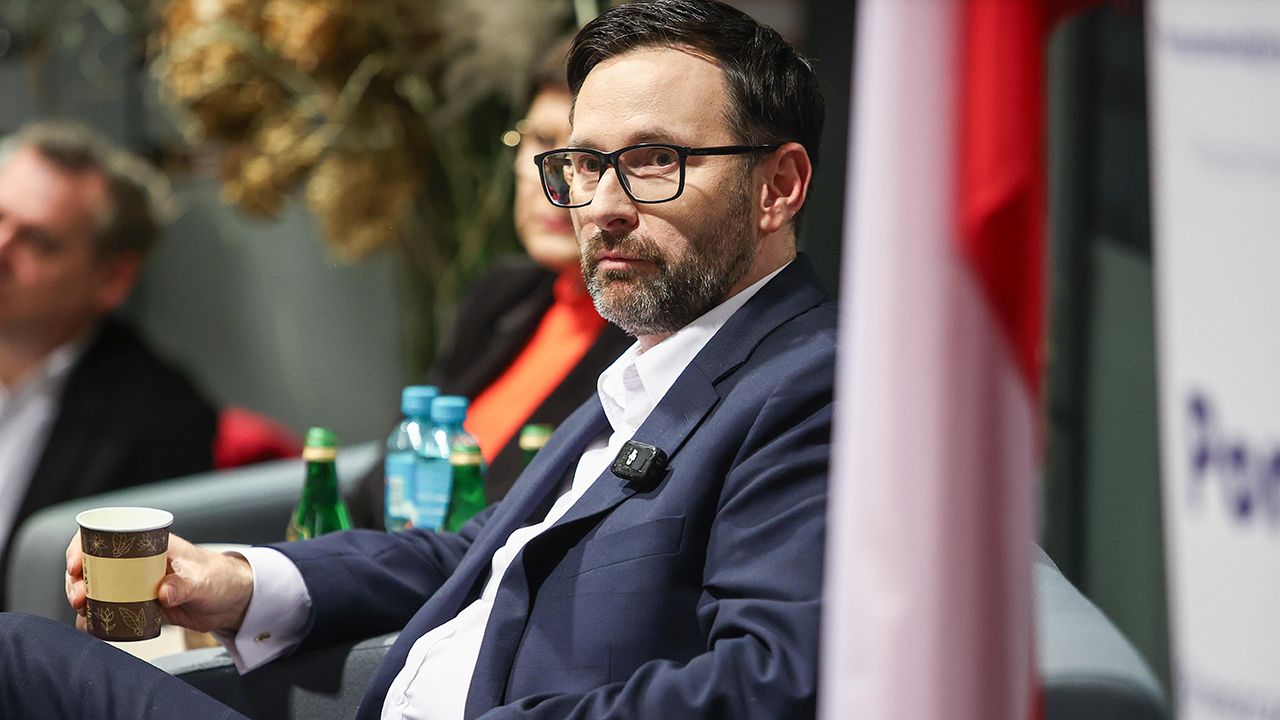 Proces przeciwko byłemu zarządowi Orlenu. Daniel Obajtek i Michał Róg mają oddać pieniądze m.in ...