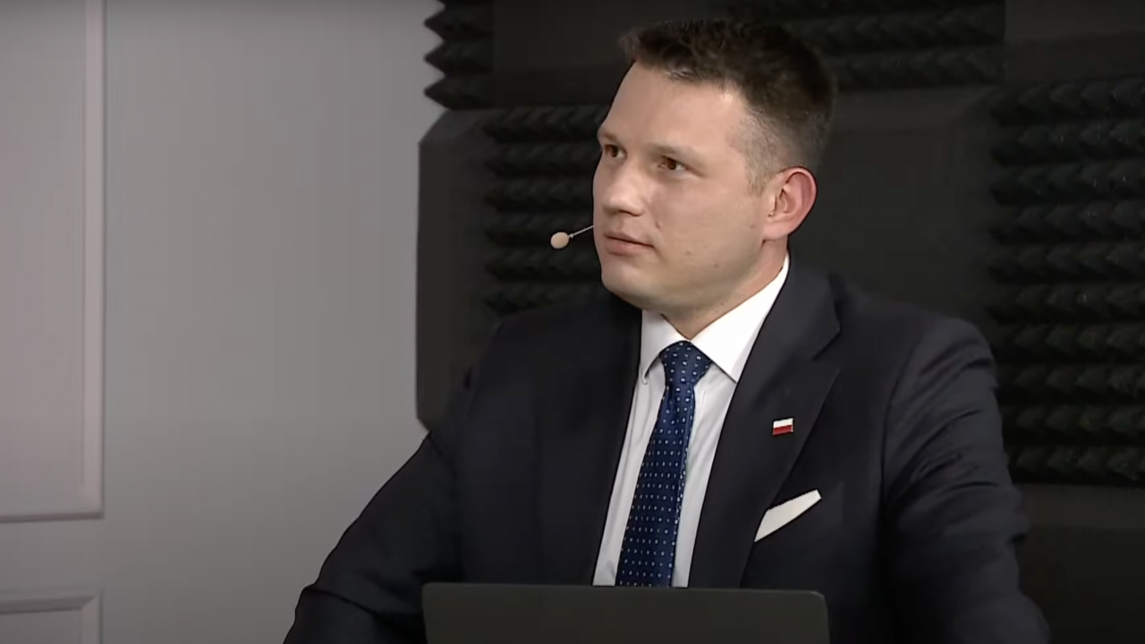 Wybory prezydenckie 2025. Debata Trzaskowski-Mentzen. Prezydent Warszawy podpisałby ustawę o ...